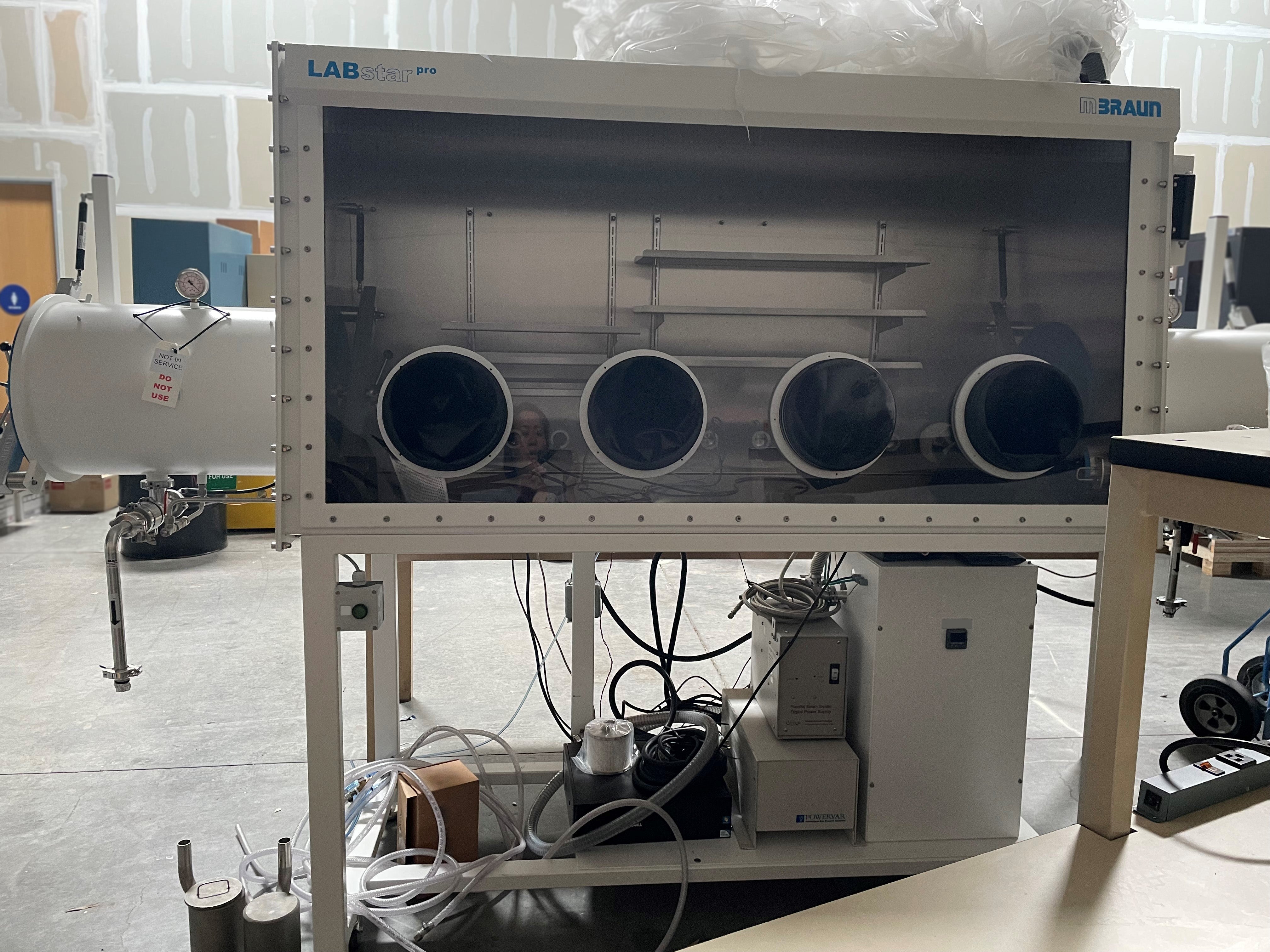 MBraun Labmaster Pro Glove Box Workstation – Bridge Tronic Global