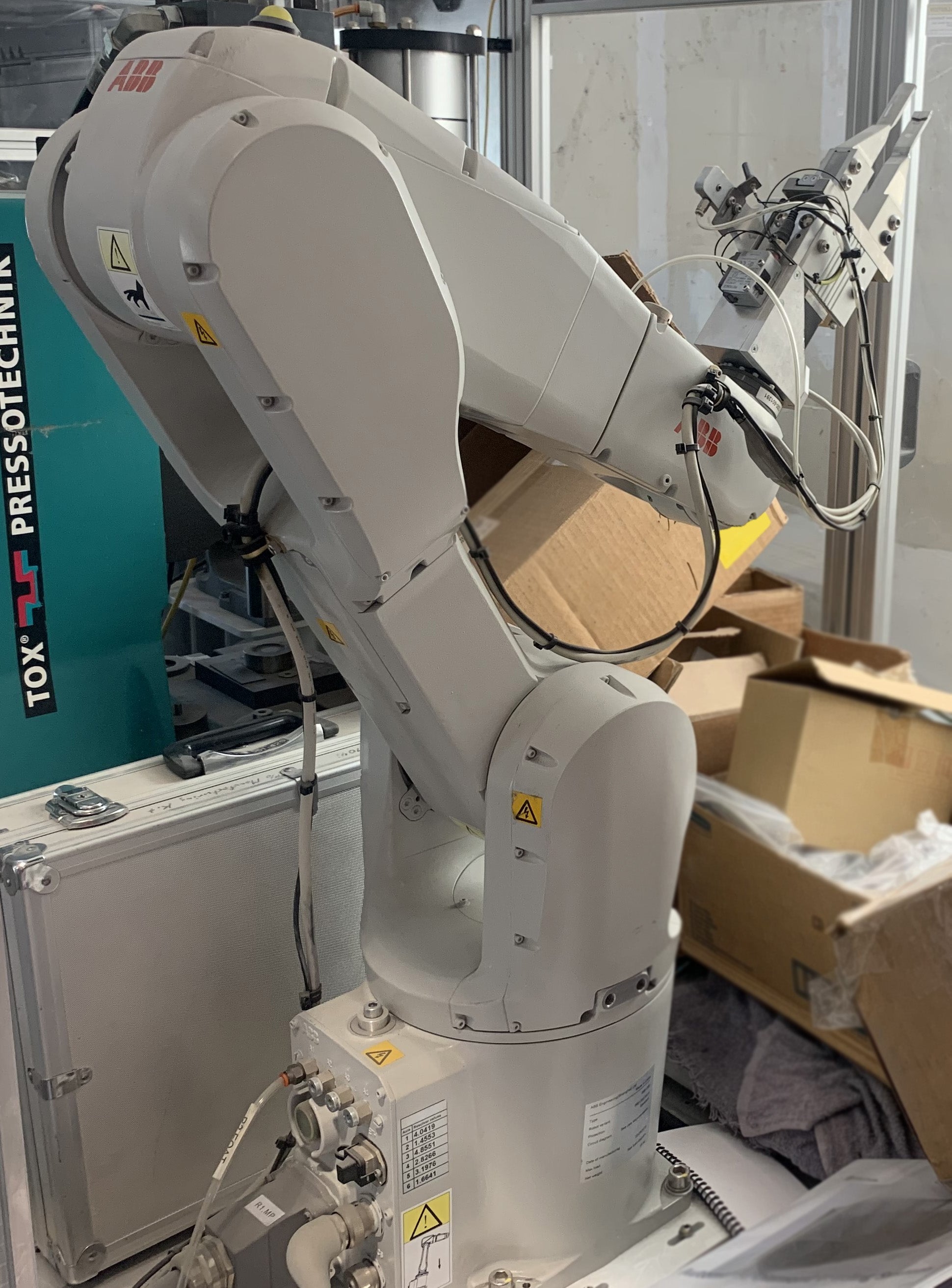 ABB IRB 1200 Robot – Bridge Tronic Global